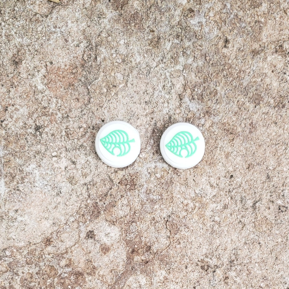 Leaf Joy Con Grips | Sector 7 Item Shop